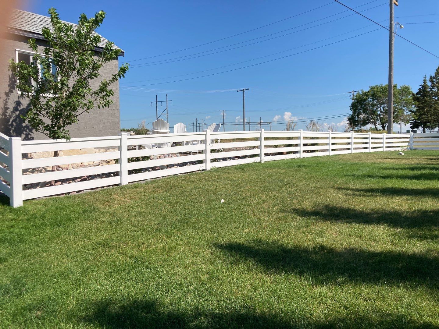 Vinyl/PVC - STRICTLY FENCES
