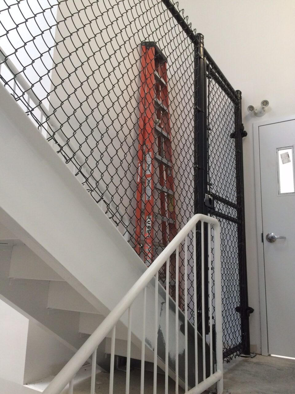 Interior Partitions - STRICTLY FENCES